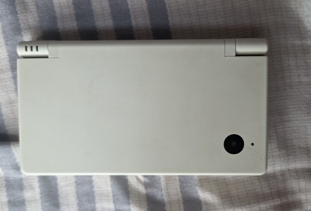 Nintendo DSi White CFW 4GB, Video Gaming, Video Game Consoles, Nintendo ...