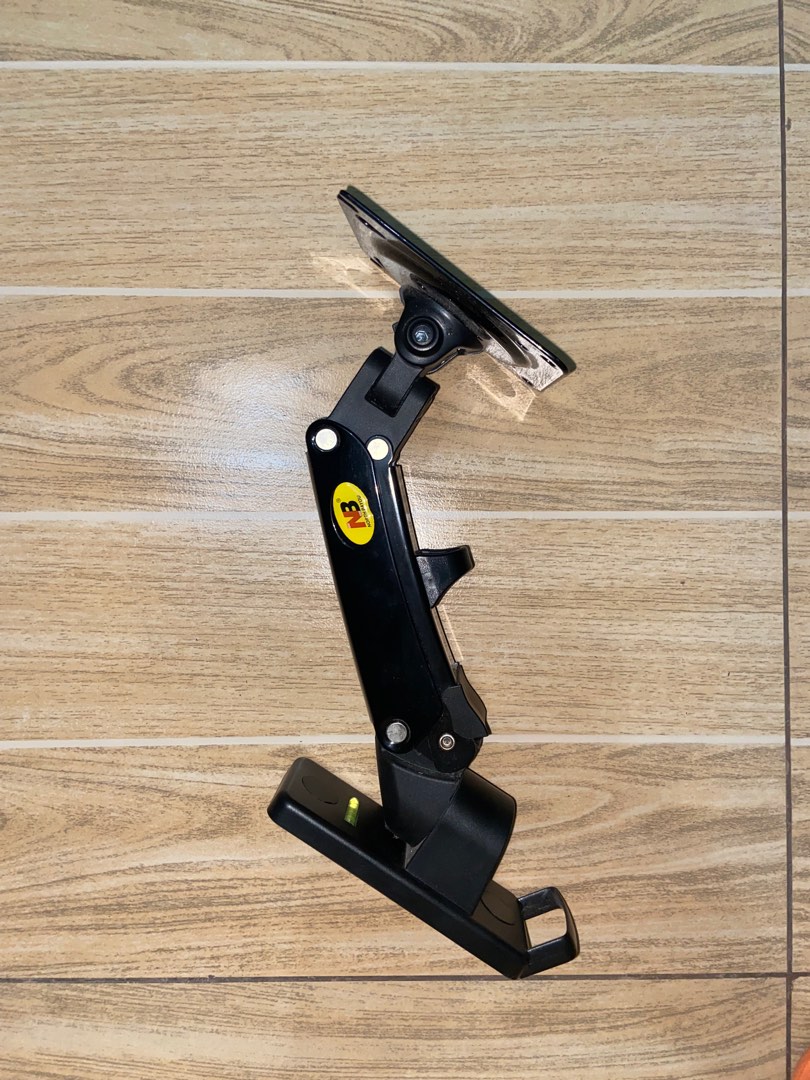 North Bayou F120 Wall mount on Carousell
