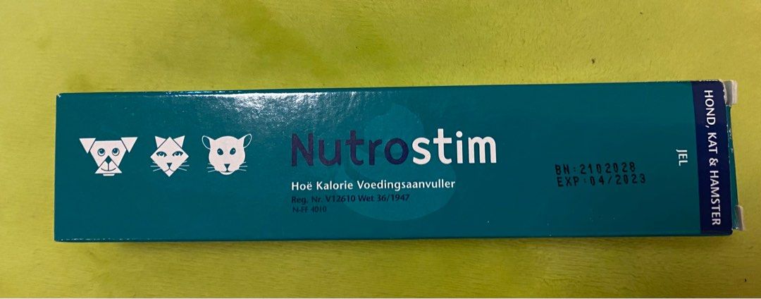 Nutrostim 營養膏 for cats & dogs 貓狗合用, 寵物用品, 寵物衣服 - Carousell