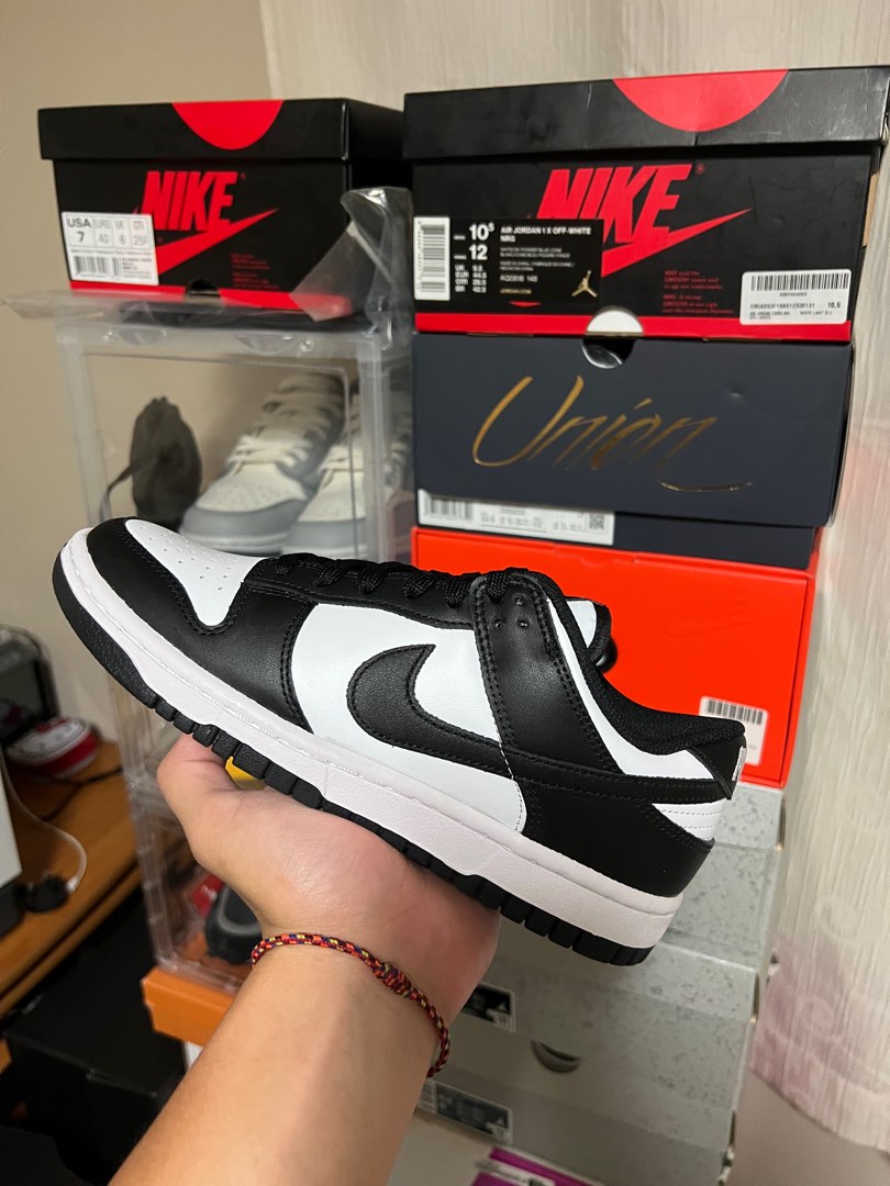 Panda dunks Womans (Retail), Women's Fashion, Footwear, Sneakers on ...