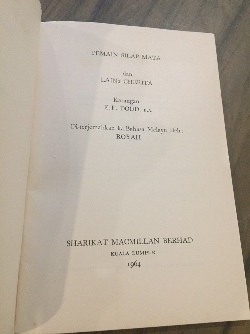 Pemain Silap Mata dan Lain2 Cherita, 1964, Hobbies & Toys, Books ...