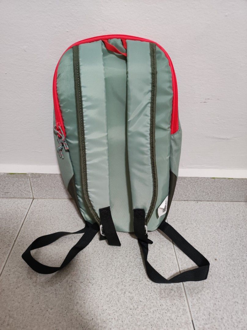 Quechua 10L backpack ( Decathlon ), Men's Fashion, Bags, Backpacks on ...