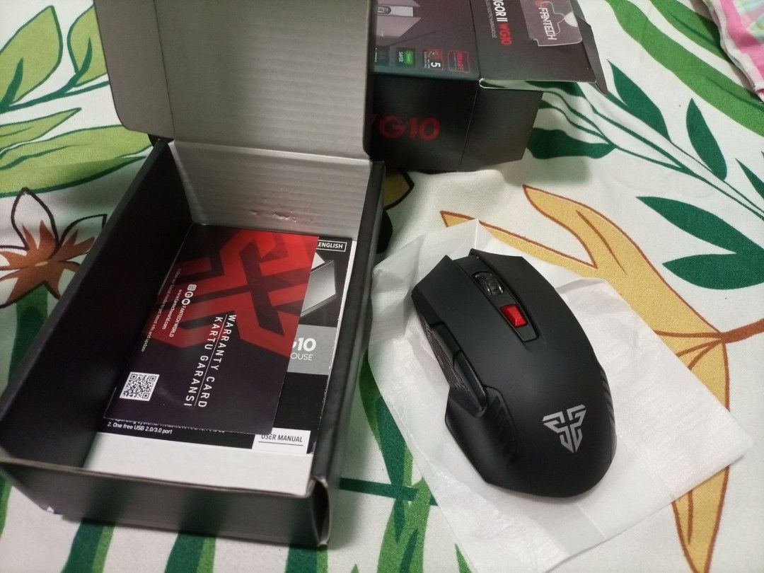 Raigor 2 WG10 wireless mouse/battery operated, Computers & Tech, Parts ...