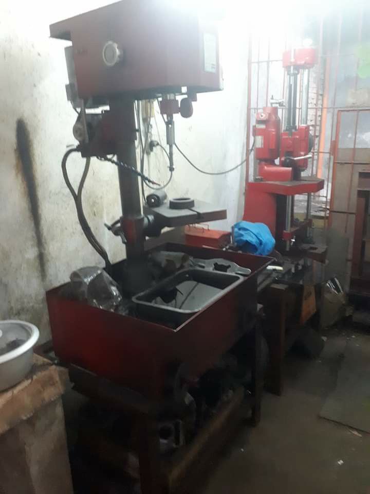 Reboring and Honning Machine, Commercial & Industrial, Industrial ...