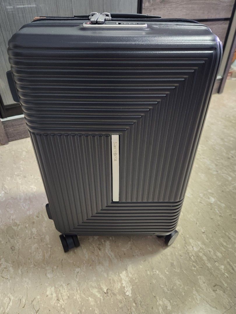 Samsonite Apinex Spinner 55, Hobbies & Toys, Travel, Luggage on Carousell