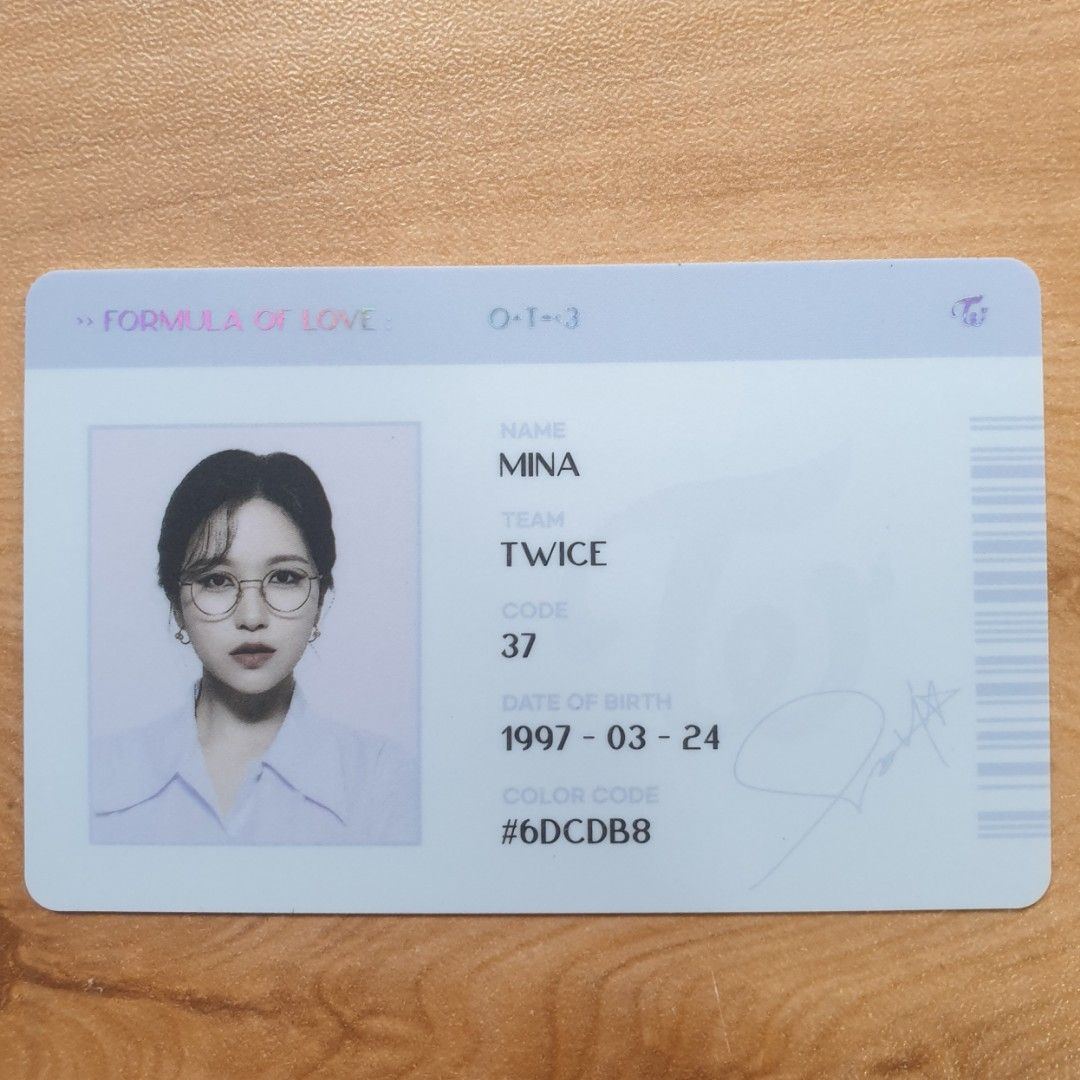 sana twice id (fol), Hobbies & Toys, Memorabilia & Collectibles, K-Wave ...