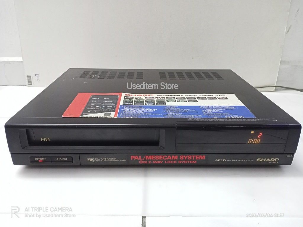 Sharp Vintage VHS Tape Player, Audio, Portable Music Players on Carousell