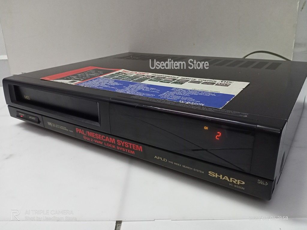 Sharp Vintage VHS Tape Player, Audio, Portable Music Players on Carousell