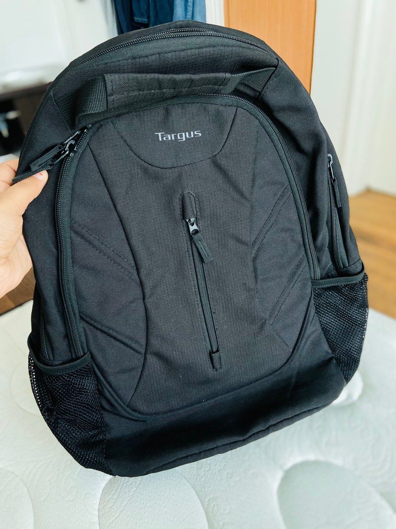 Targus backpack, Men's Fashion, Bags, Backpacks on Carousell