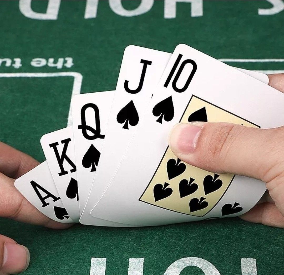 Texas Holdem Poker Cards, Hobbies & Toys, Toys & Games on Carousell