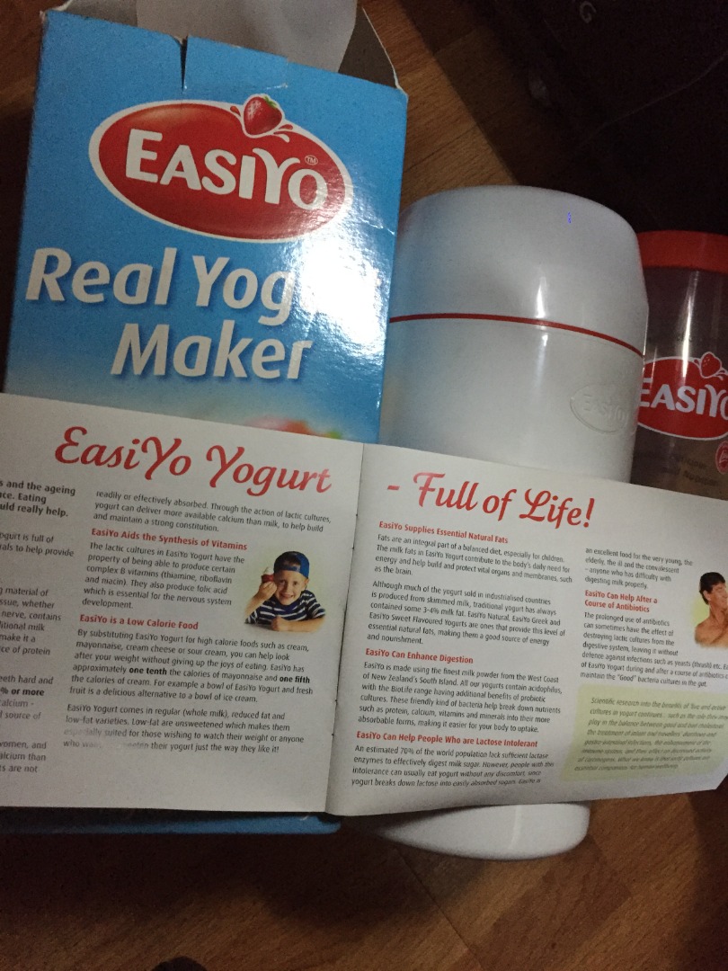 Super Sale!!!!! The EasiYo Real Yogurt Maker on Carousell