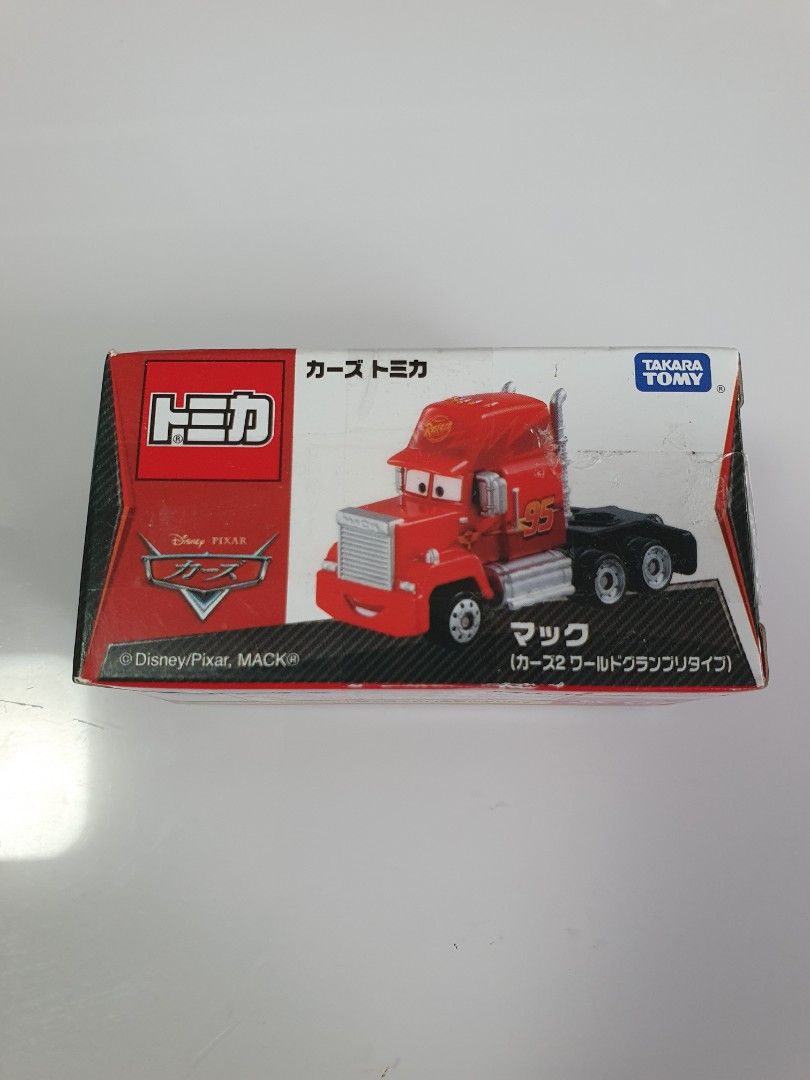 Tomica Disney Pixars Cars Mack C-39 Bus Lightning Mcqueen Yellow Carbon ...