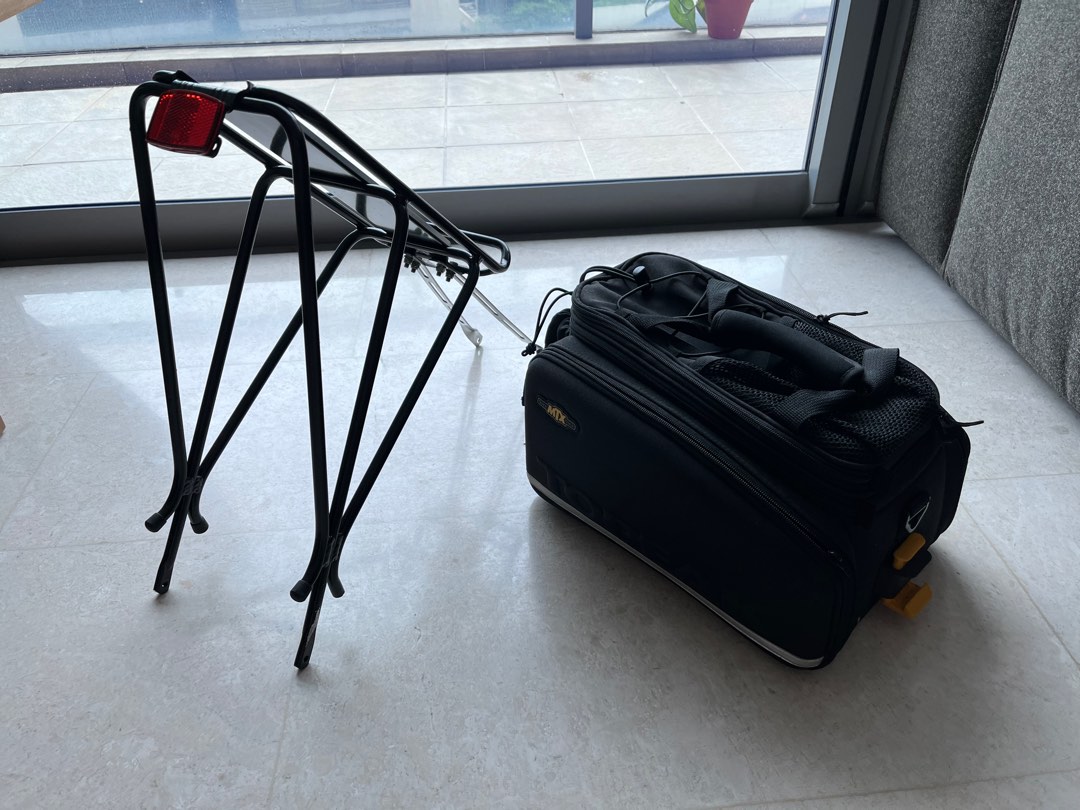 Topeak trunk bag and rack, Sports Equipment, Bicycles & Parts, Parts ...