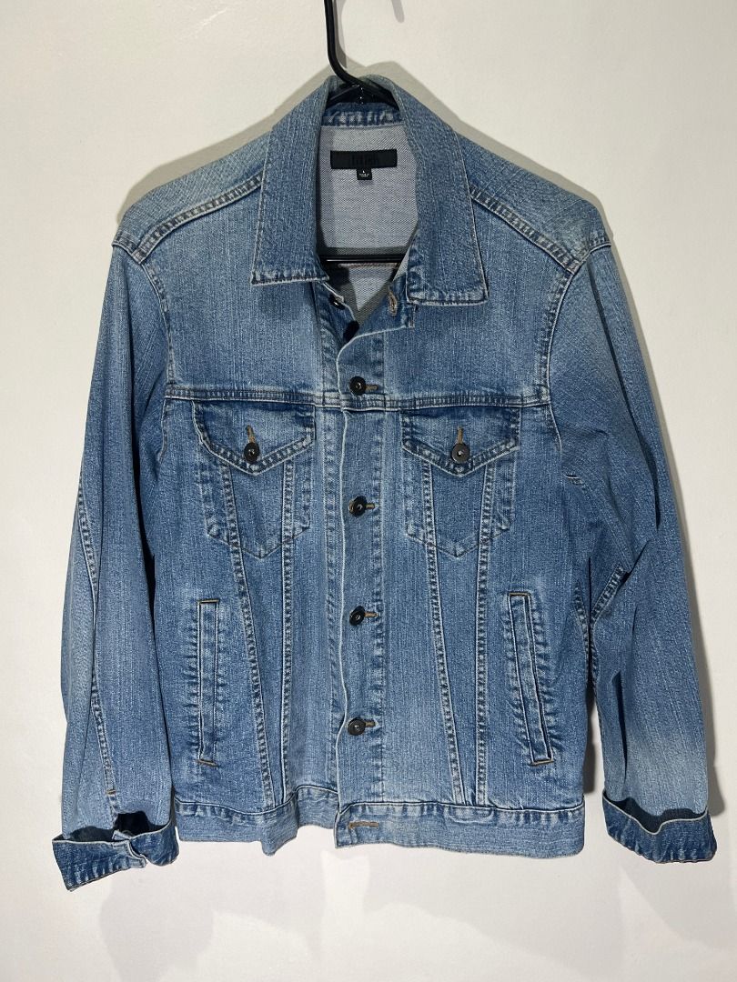 Uniqlo Denim Jacket, Men's Fashion, Coats, Jackets and Outerwear on ...