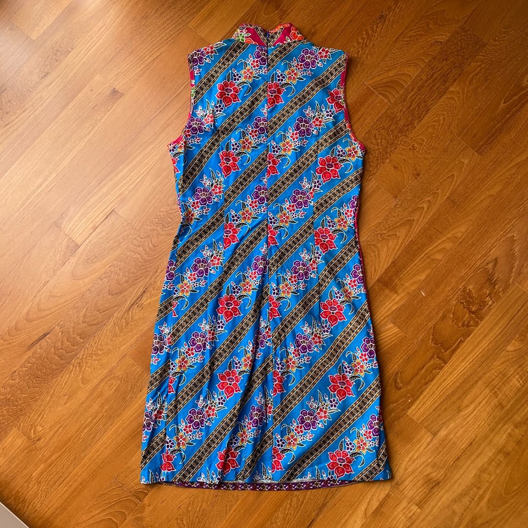 Utopia Batik Blue Beaded Cheongsam Qipao Dress, Women's Fashion ...