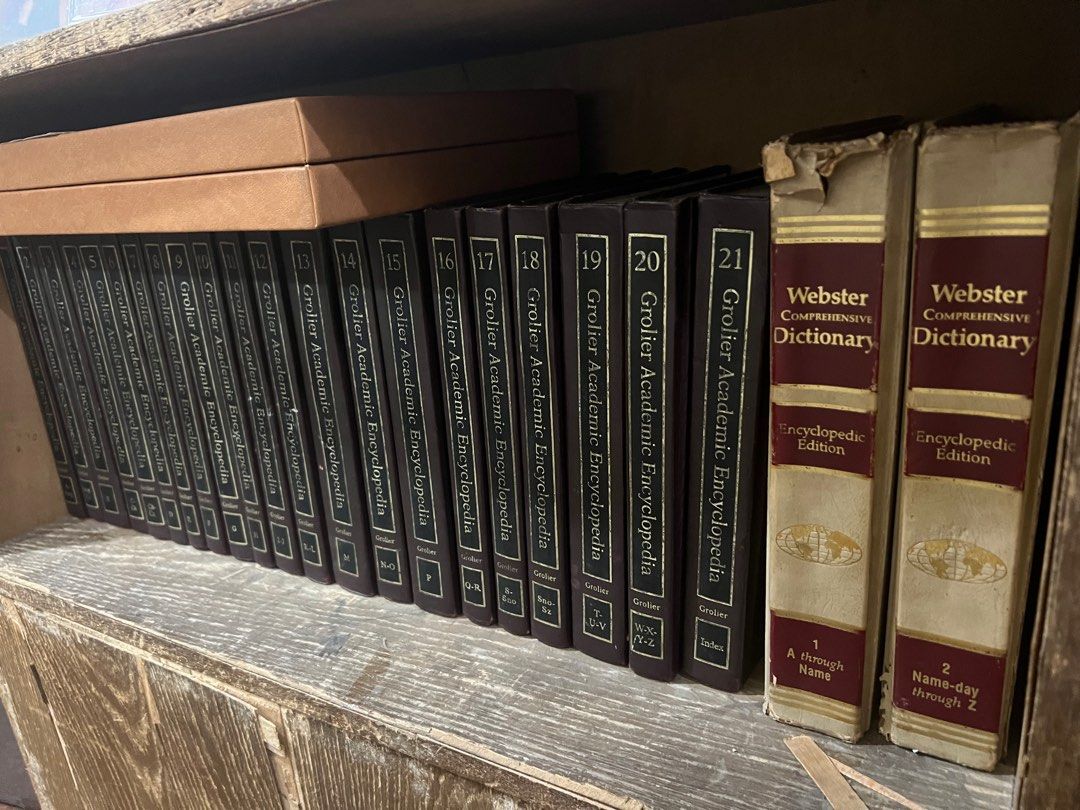 Vintage Groliers Academic Encyclopedia - 21 Volumes and 1 set Webster ...