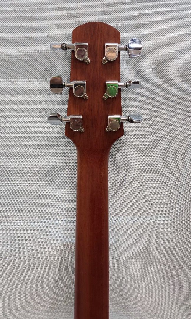 Walden D570 Red Cedar Acoustic Guitar, Hobbies & Toys, Music & Media ...