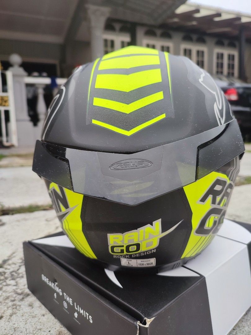 Zeus Full Face Helmet, Motorbikes on Carousell