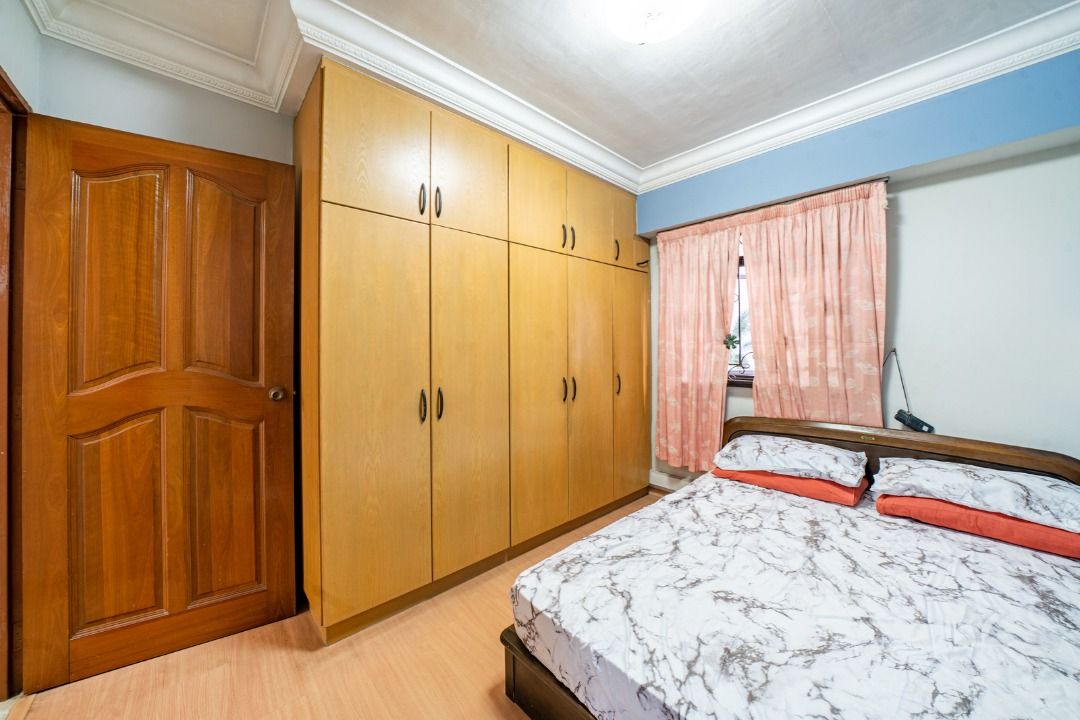 298A Compassvale Street, Property, For Sale, HDB on Carousell