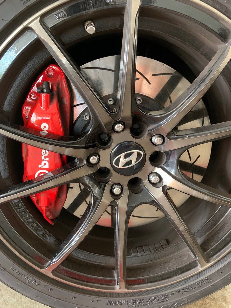 4 ports Brambo BBK with 330mm rotor, Car Accessories, Tyres & Rims on ...