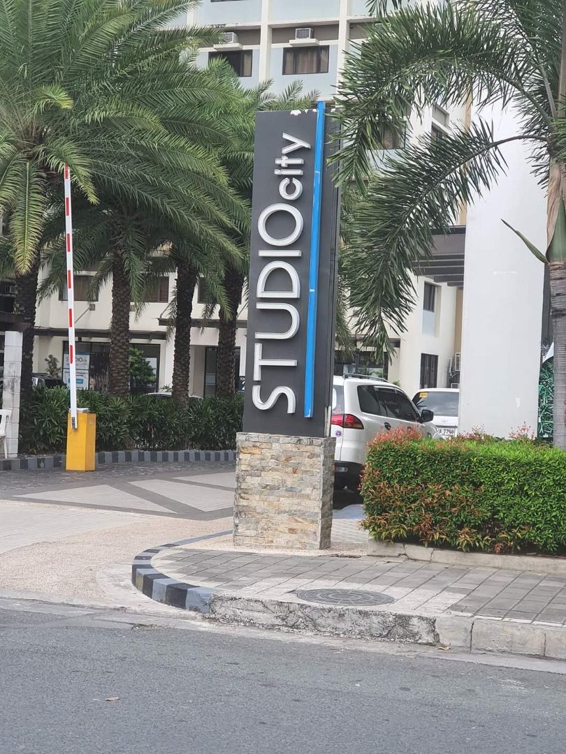 Alabang City Studio type Condominium unit at Studio City P2.8 M ...