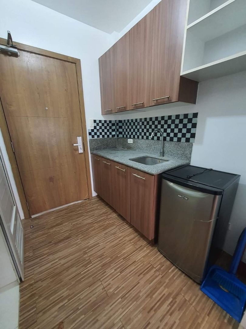 Alabang City Studio type Condominium unit at Studio City P2.8 M ...