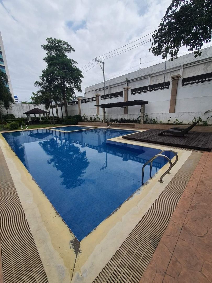 Alabang City Studio type Condominium unit at Studio City P2.8 M ...