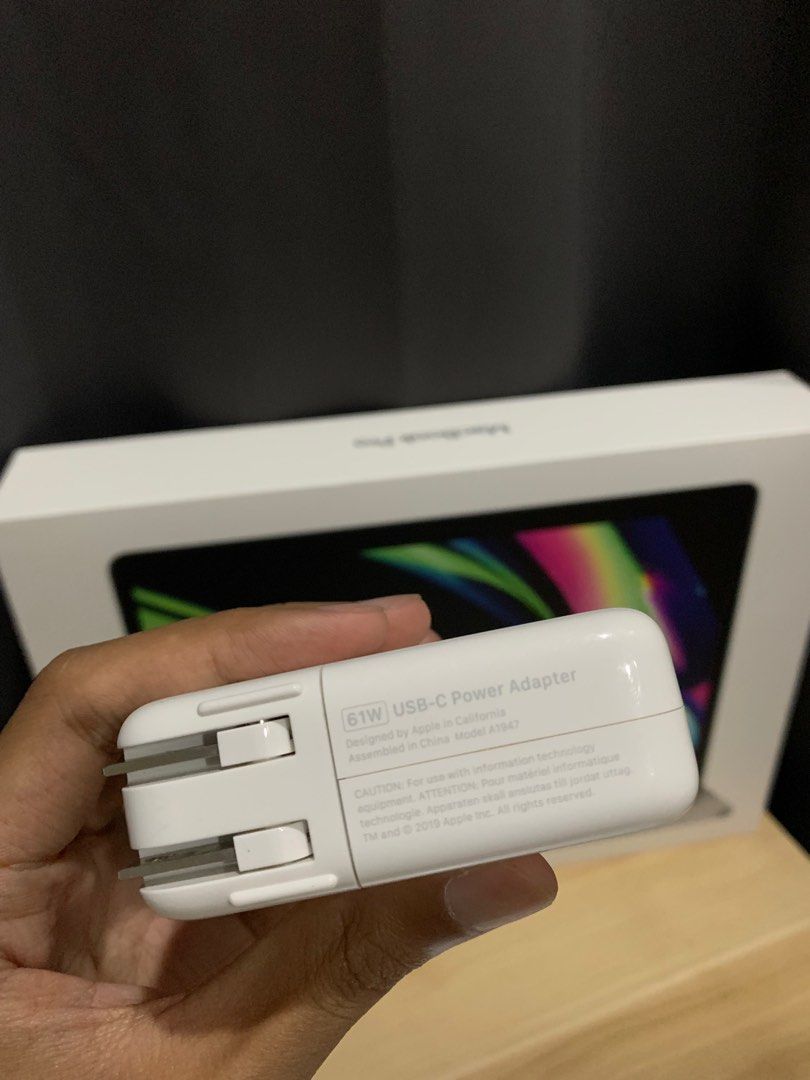 Apple Macbook Pro 13-inch Touchbar M1 2020 A2338 Model (8GB RAM/256GB ...