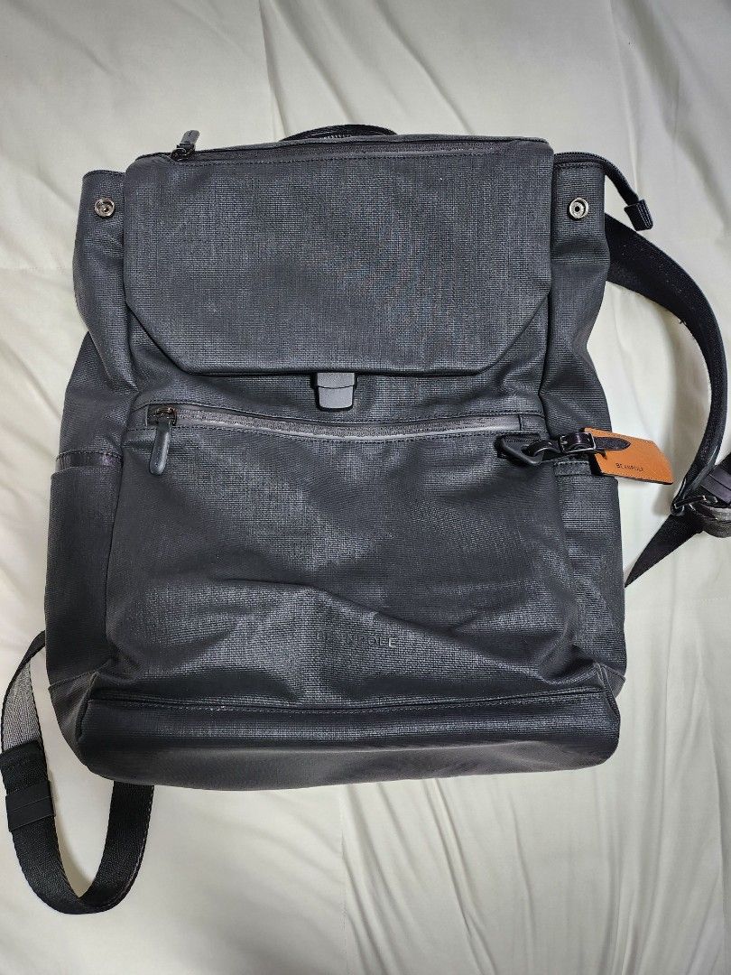 Beanpole Backpack, Women's Fashion, Bags & Wallets, Backpacks on Carousell