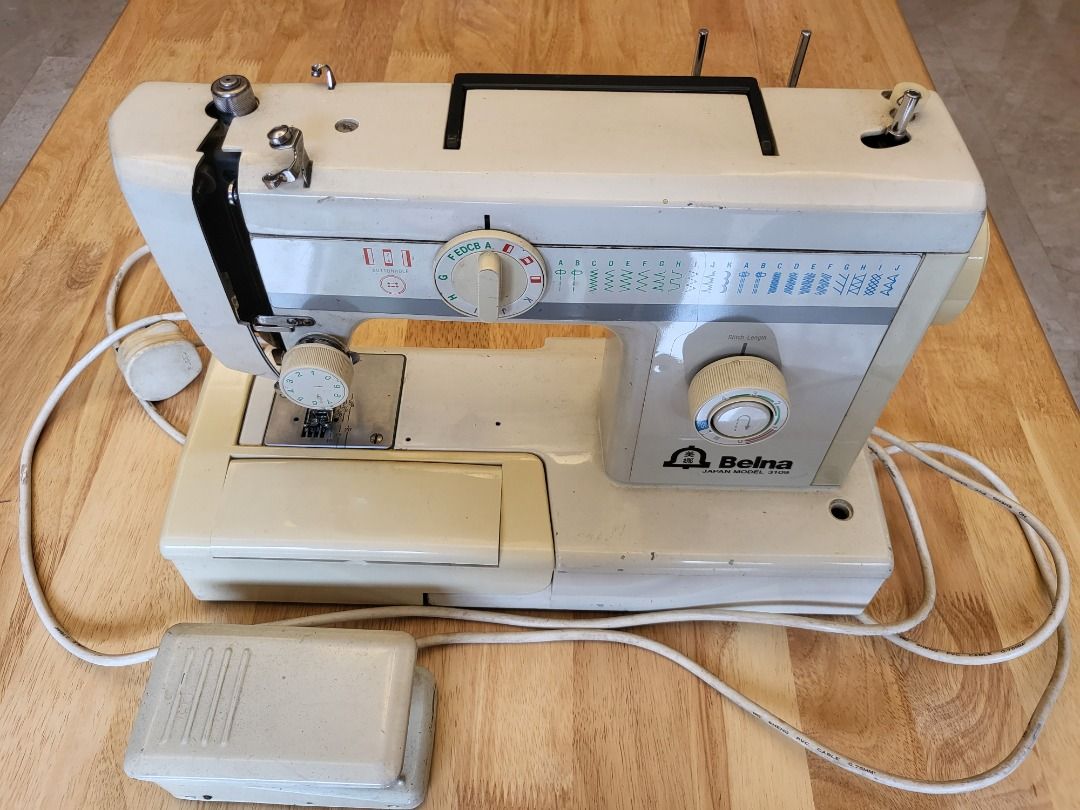 Belna Japan Sewing Machine Model 3109, Hobbies & Toys, Stationery ...