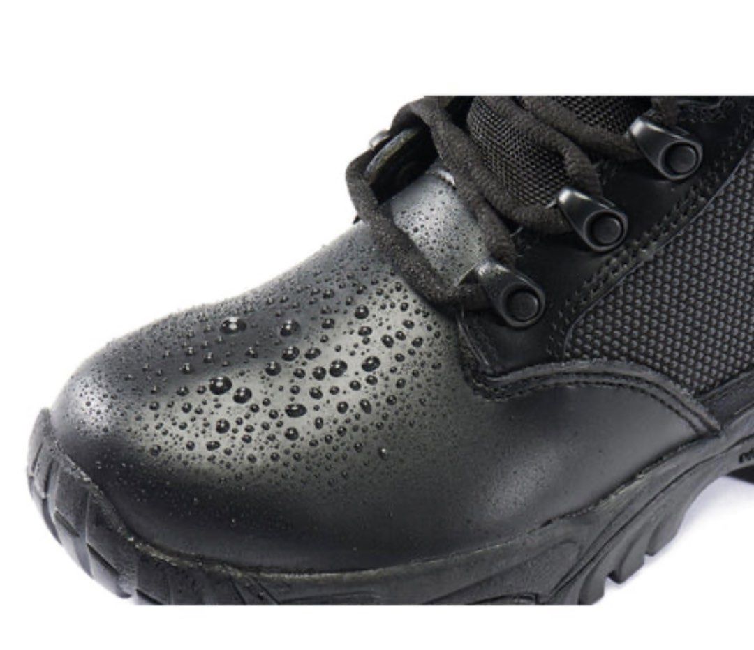 Brand New Tracking Boots, Men's Fashion, Footwear, Boots on Carousell