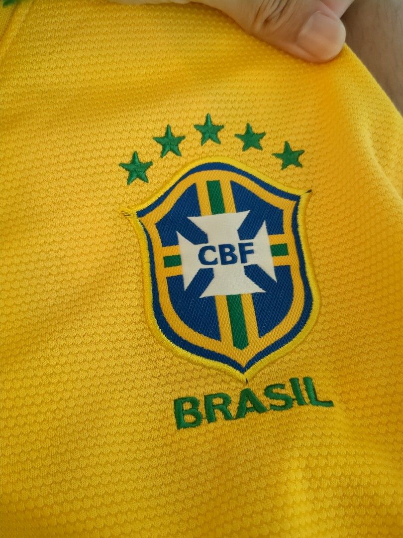 Brazil national team jersey, Men's Fashion, Activewear on Carousell