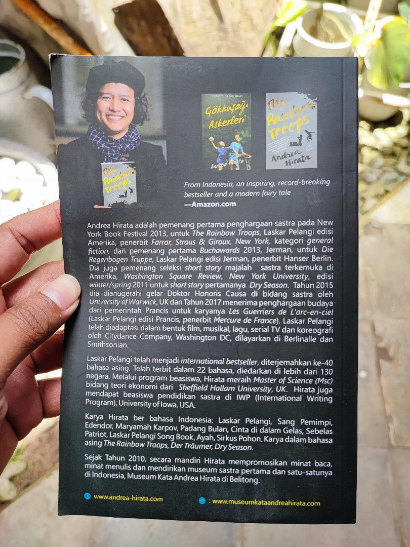 Buku Saku Laskar Pelangi Andrea Hirata, Buku & Alat Tulis, Buku di ... Buku Saku Laskar Pelangi Andrea Hirata, Buku & Alat Tulis, Buku di ...
