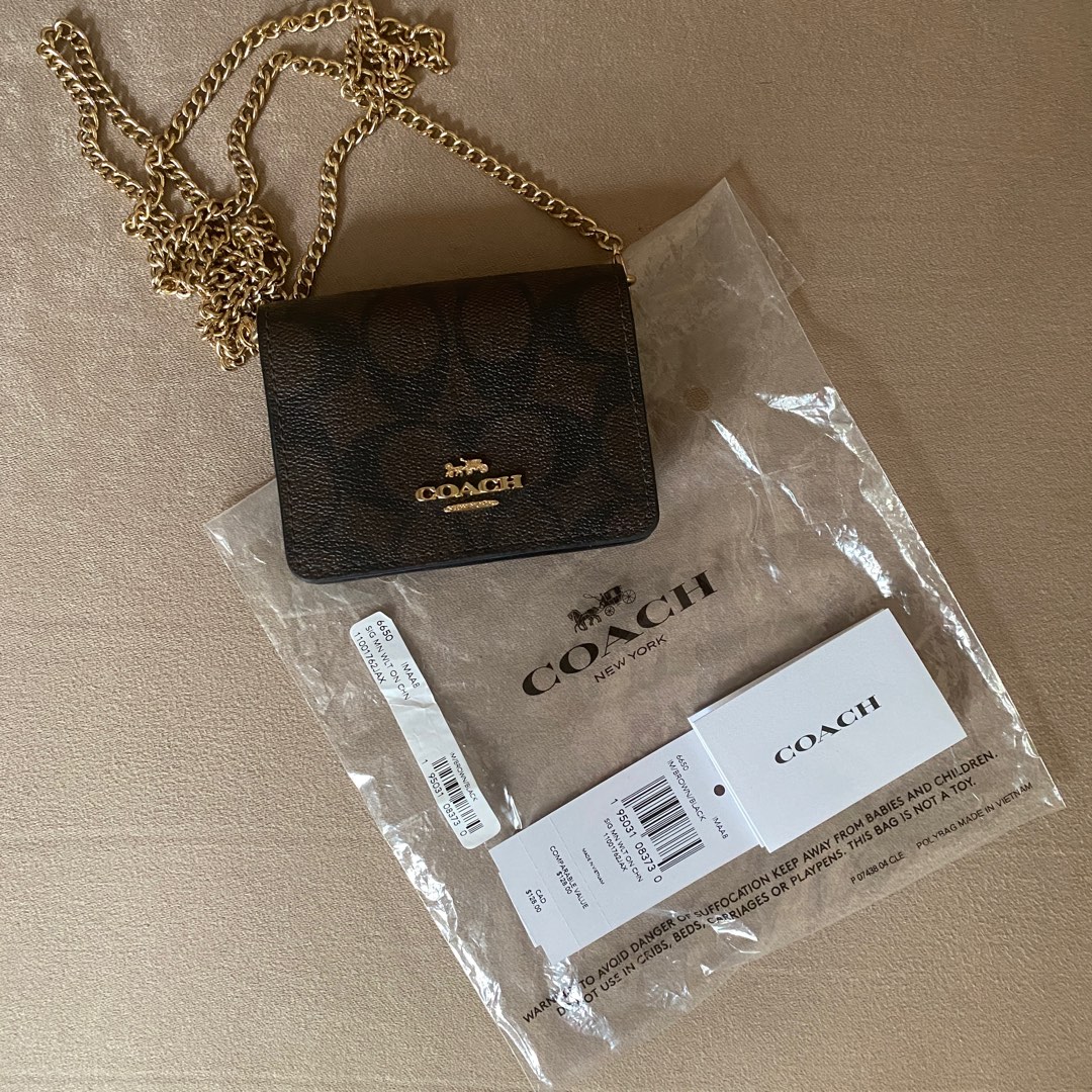 Coach Wallet on Chain, Women's Fashion, Bags & Wallets, Wallets & Card ...