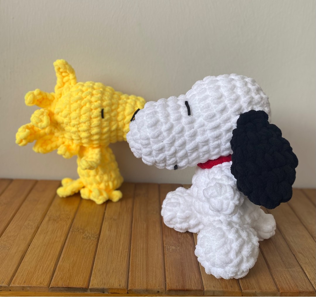Crochet Snoopy & Woodstock, Hobbies & Toys, Stationery & Craft ...