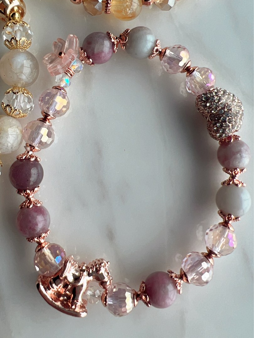 Crystal Bracelets, Women's Fashion, Jewelry & Organisers, Bracelets on ...