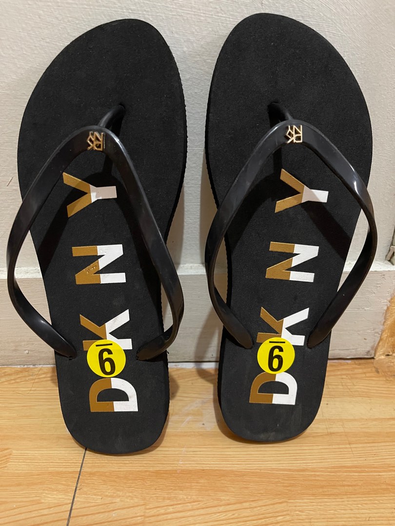DKNY Slippers on Carousell