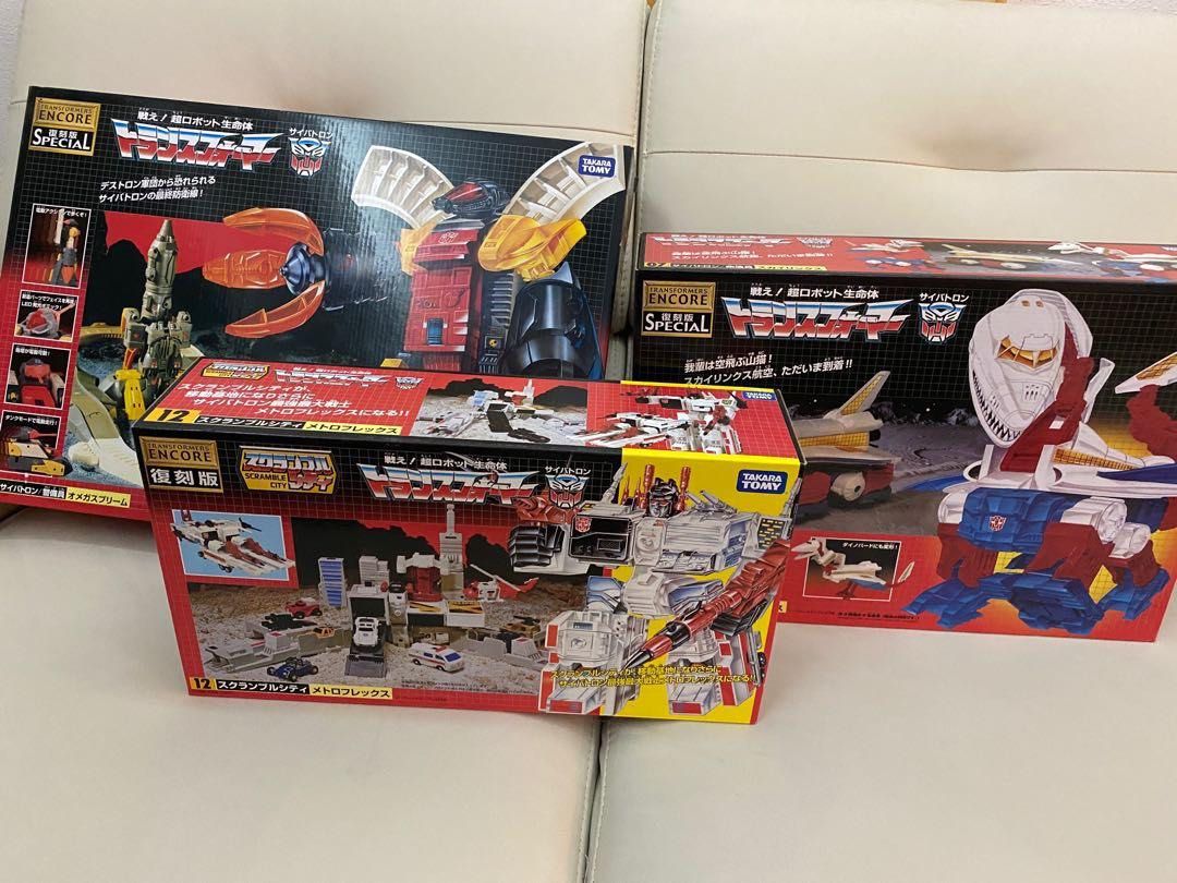 Encore Transformers Omega supreme Skylynx & Metroplex, Hobbies & Toys ...
