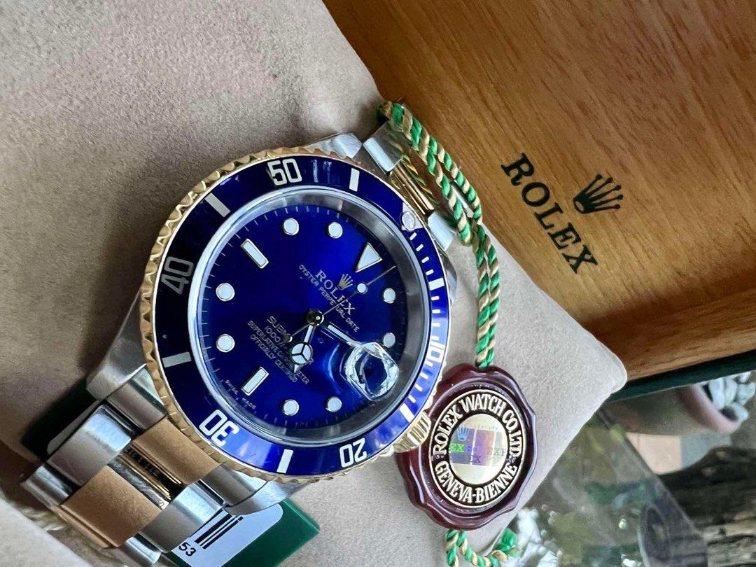 FOR SALE: 2004 Rolex Submariner Bluesy (Collector Set), Luxury, Watches ...