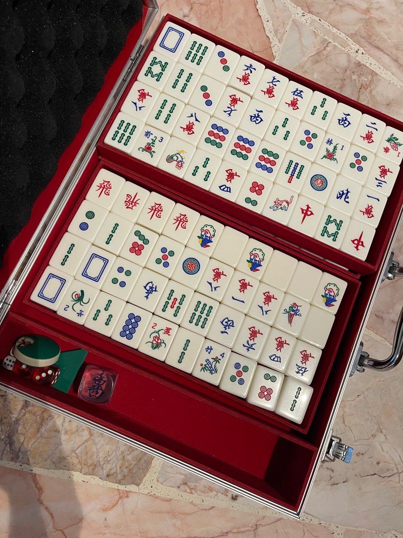 FULL MAHJONG SET (TABLE + TILES + CHIPS) FOR SALE, Hobbies & Toys, Toys ...