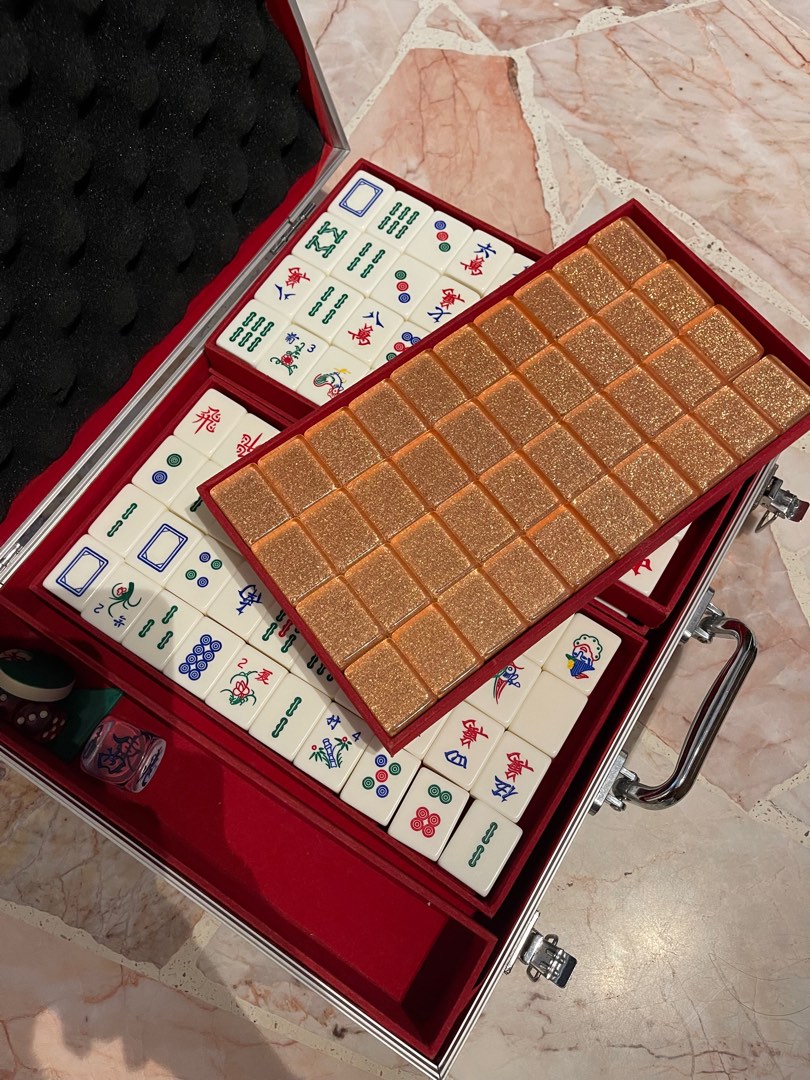 FULL MAHJONG SET (TABLE + TILES + CHIPS) FOR SALE, Hobbies & Toys, Toys ...