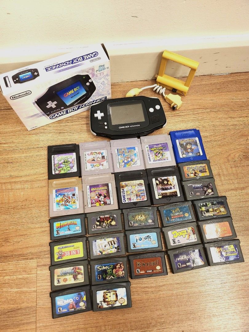 Gameboy Advance (Black) with 28 authentic games (harry potter, mario ...