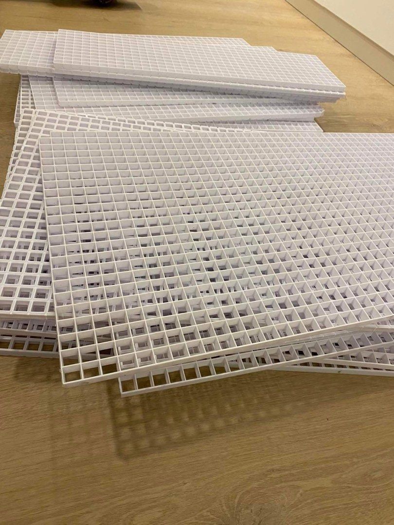 HDB toilet mesh panels, Furniture & Home Living, Bathroom & Kitchen ...