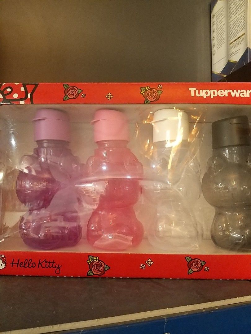 Hello kitty Tupperware, Furniture & Home Living, Kitchenware ...