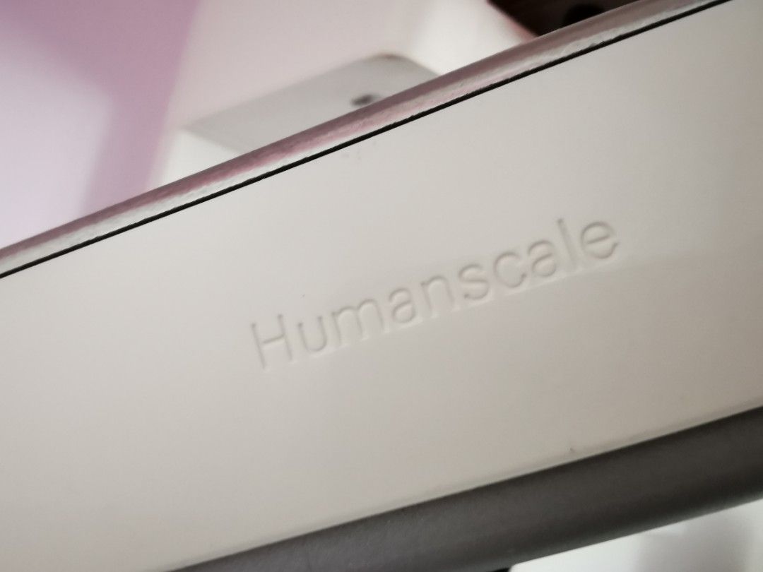 Humanscale’s ergonomic monitor arms and mounts, 電腦＆科技, 電腦周邊及配件, 其他 ...