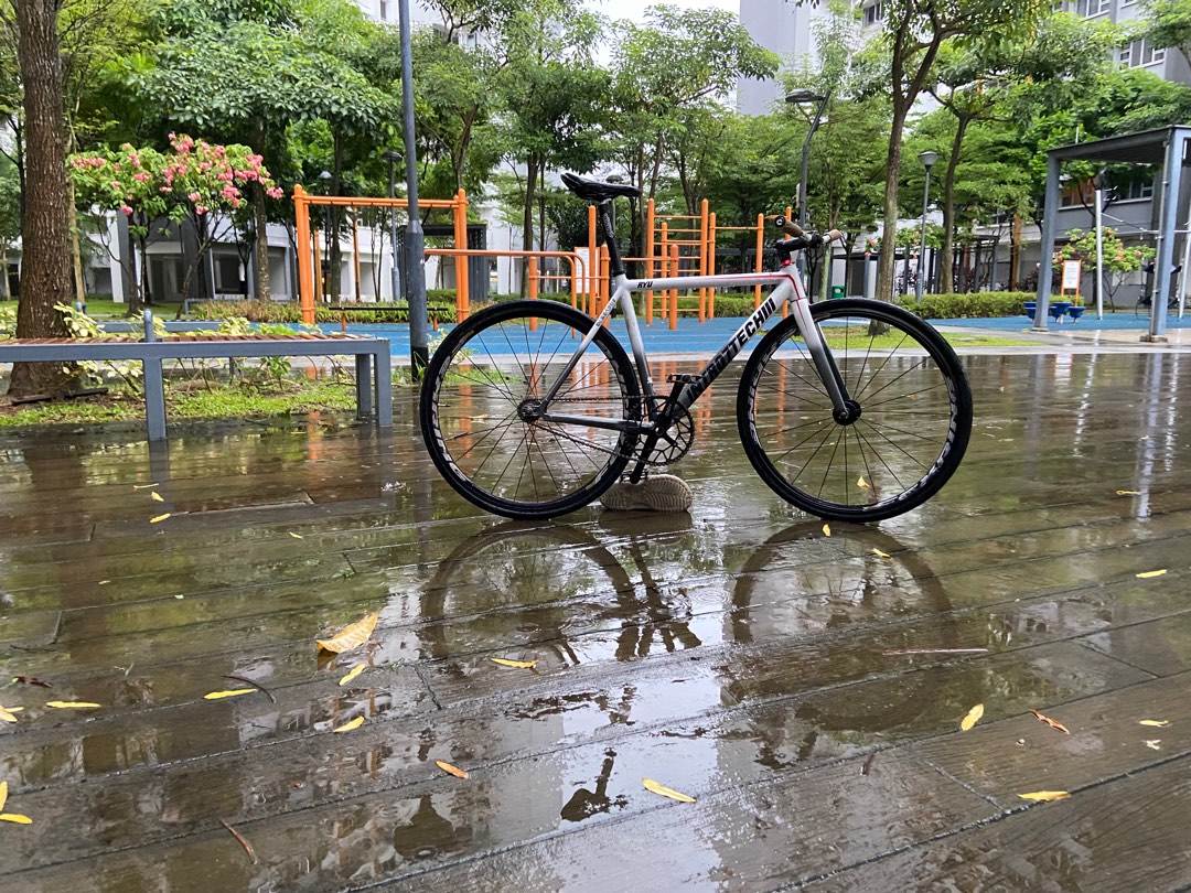 Intro 7 tech full bike, Sports Equipment, Bicycles & Parts, Bicycles on ...