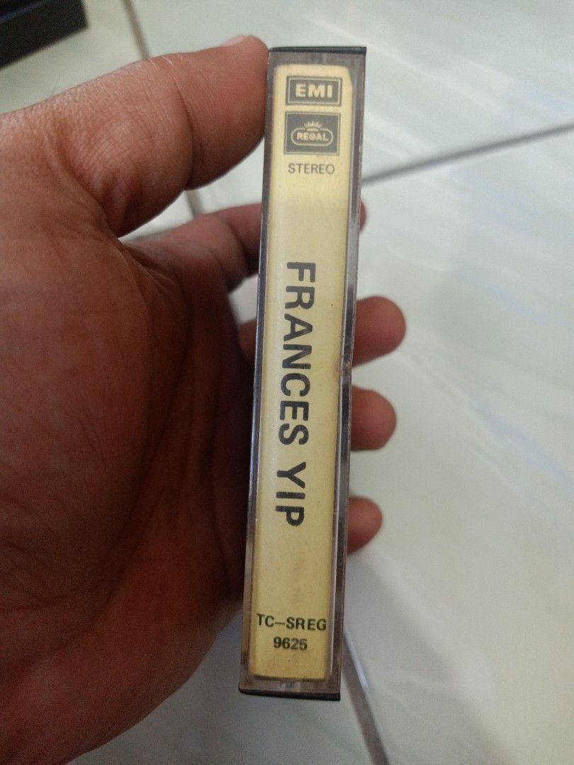 kaset lama hong kong / cina - frances yip emi, Hobbies & Toys, Music & Media, CDs & DVDs on ...