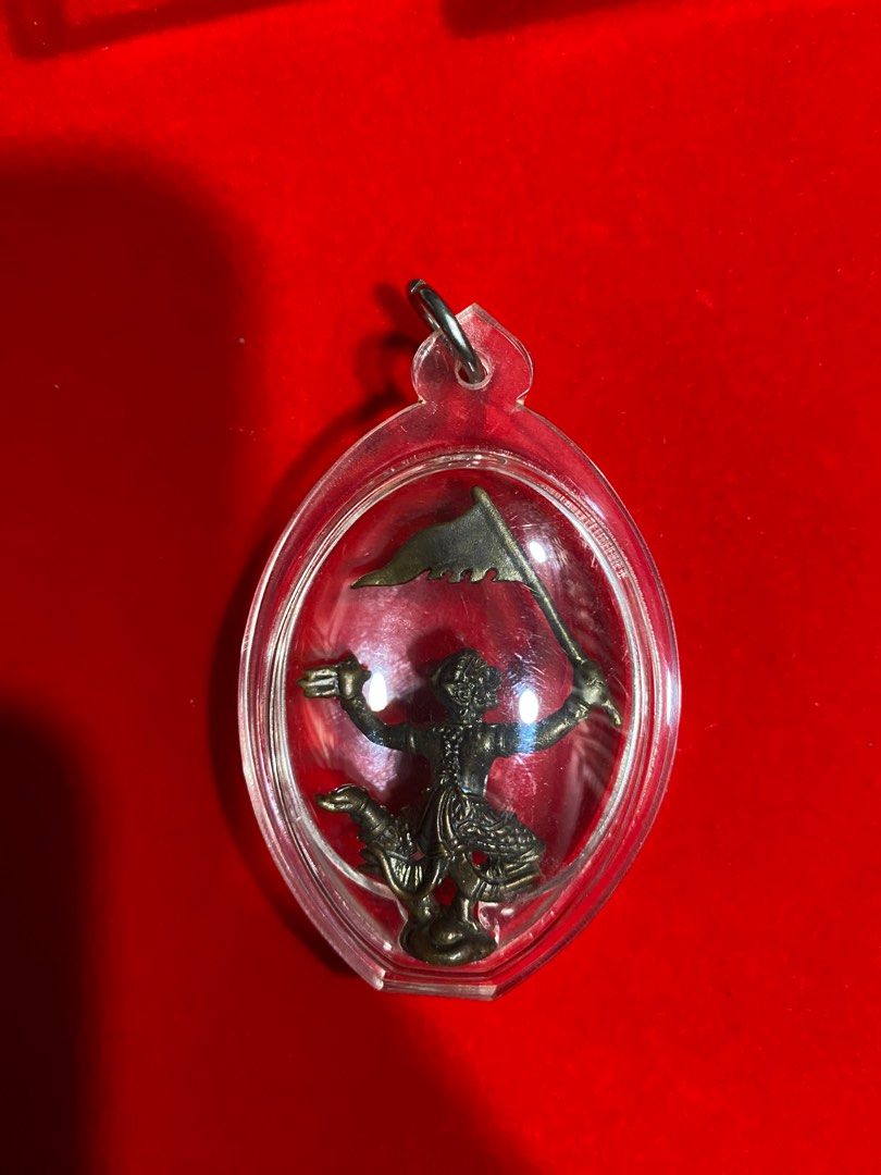 Lp kai hanuman Thai Amulet, Hobbies & Toys, Memorabilia & Collectibles ...