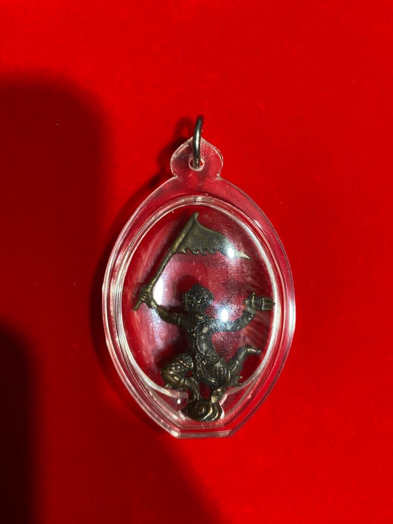 Lp kai hanuman Thai Amulet, Hobbies & Toys, Memorabilia & Collectibles ...