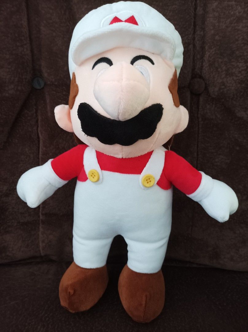 Mario Plushie, Hobbies & Toys, Toys & Games on Carousell